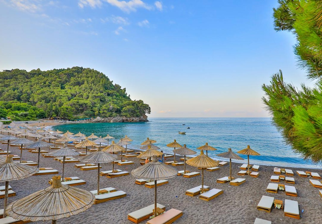 Am găsit 15 cele mai frumoase plaje din Muntenegru ️