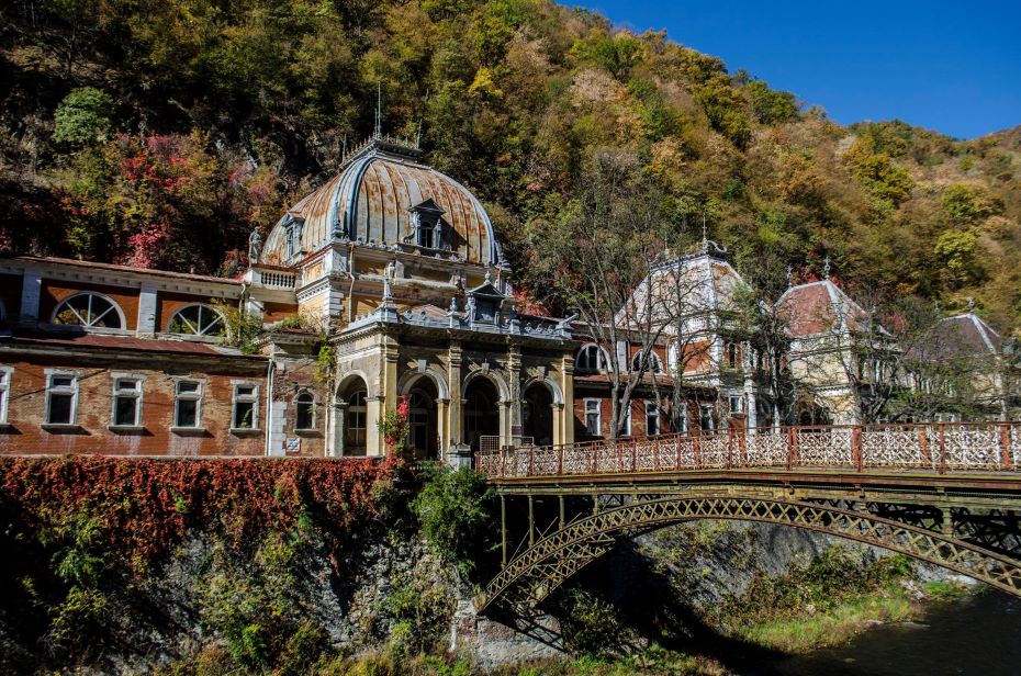 Cele mai frumoase 10 Locuri de vizitat în Băile Herculane ️