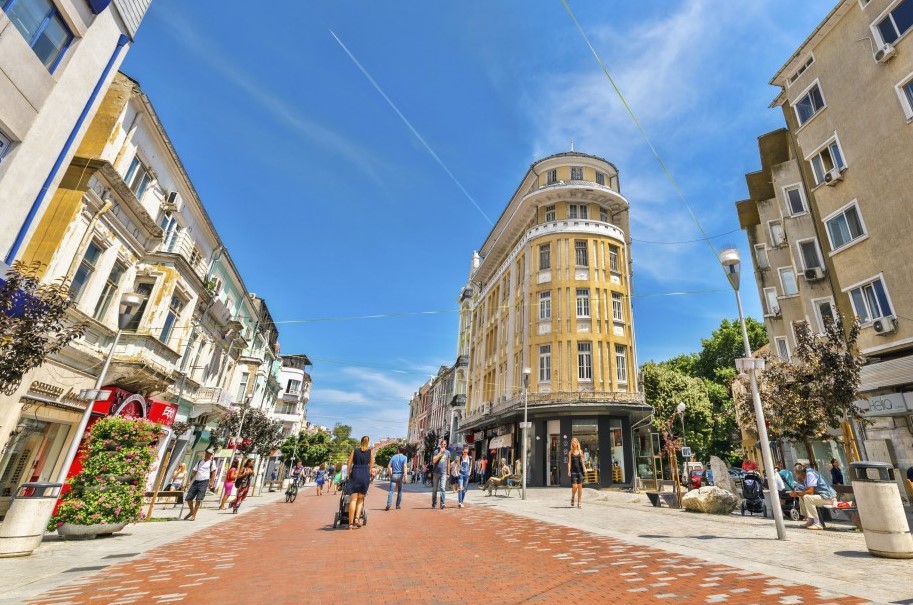 Cele mai frumoase 10 Locuri de vizitat în Băile Herculane ️