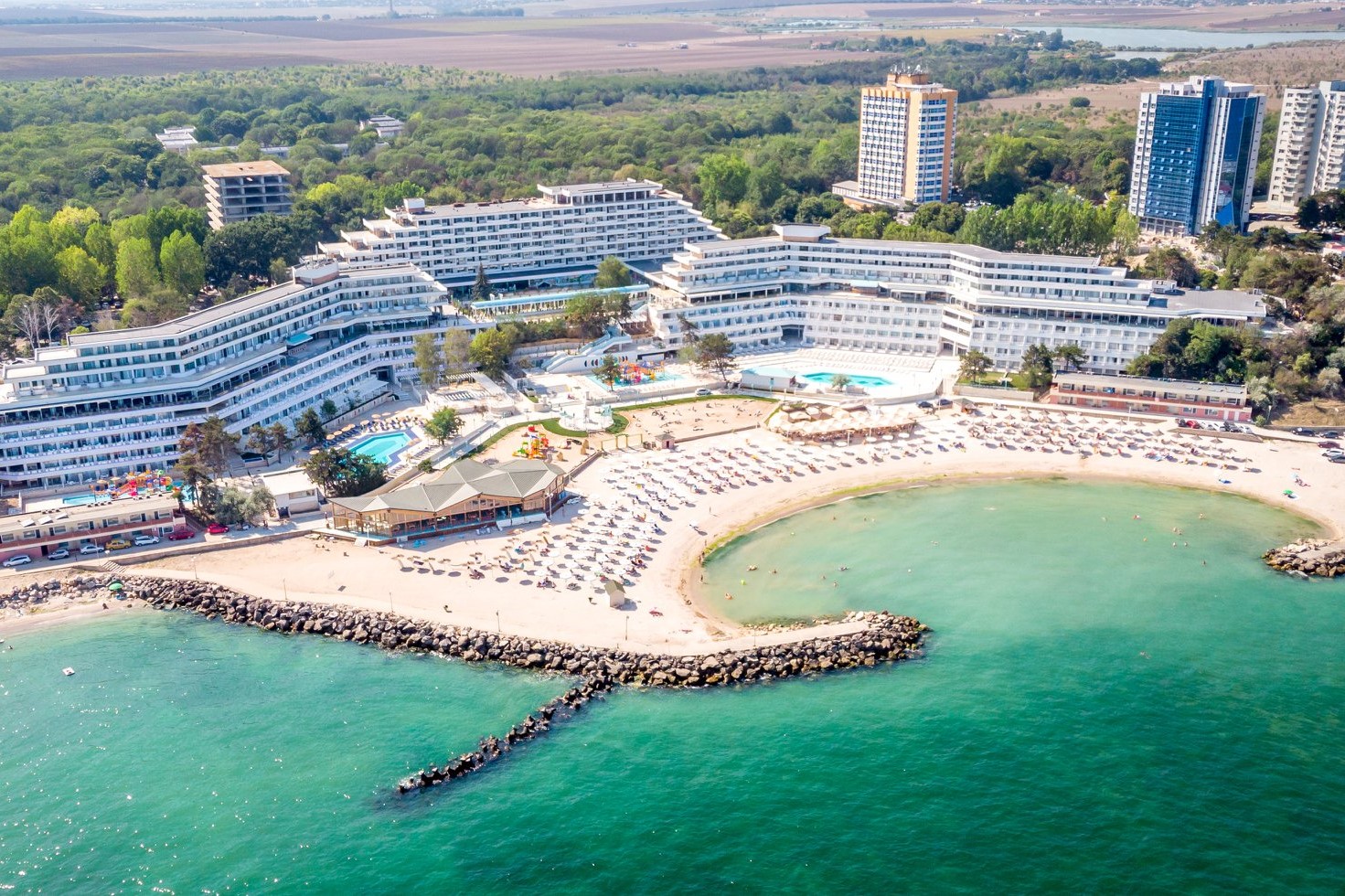 Top 10 Hoteluri cu plajă privată în Olimp ️