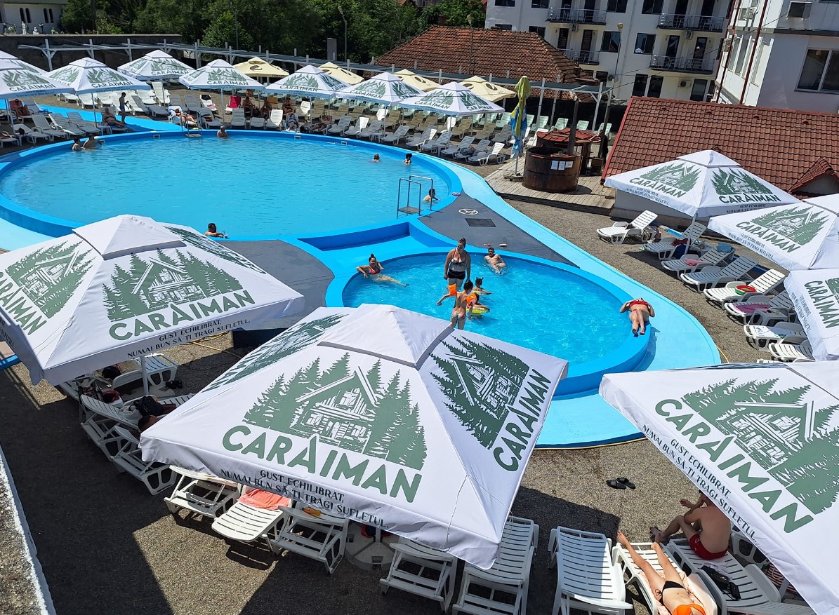 5 Ștranduri și piscine termale deschise în Băile Herculane ️