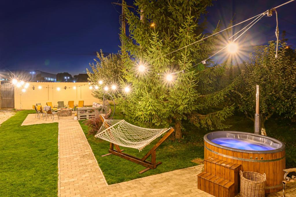 Top 10 cabane și pensiuni cu ciubăr în Brașov ️