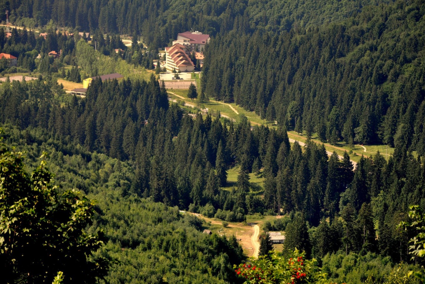 Top 15 Locuri de vizitat în Covasna și împrejurimi ️
