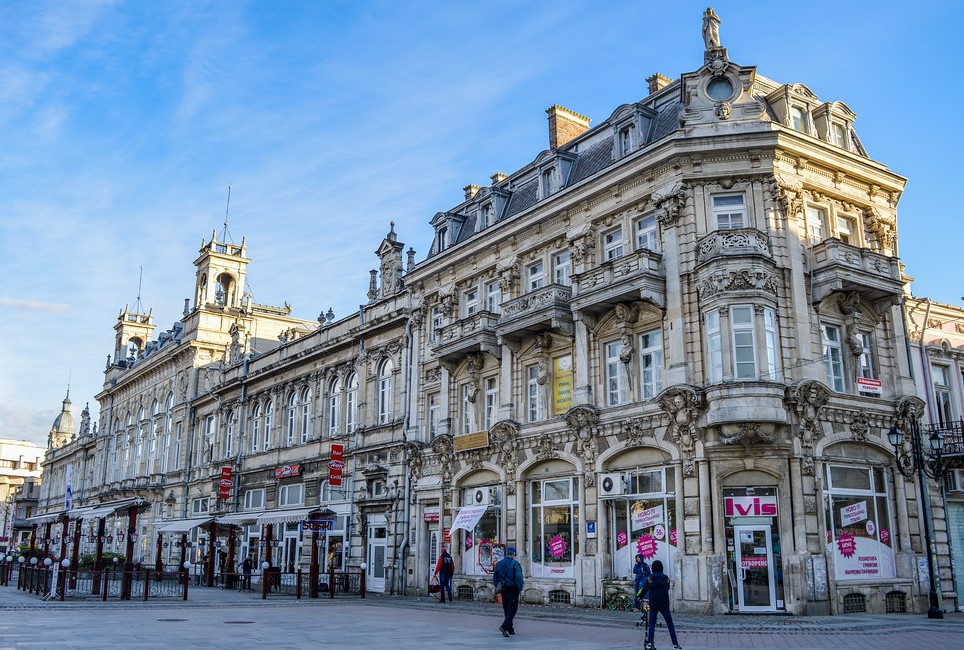 Top 10 Locuri de vizitat în Ruse într-un weekend ️