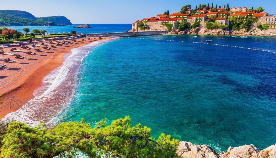 Am găsit 15 cele mai frumoase plaje din Muntenegru ️